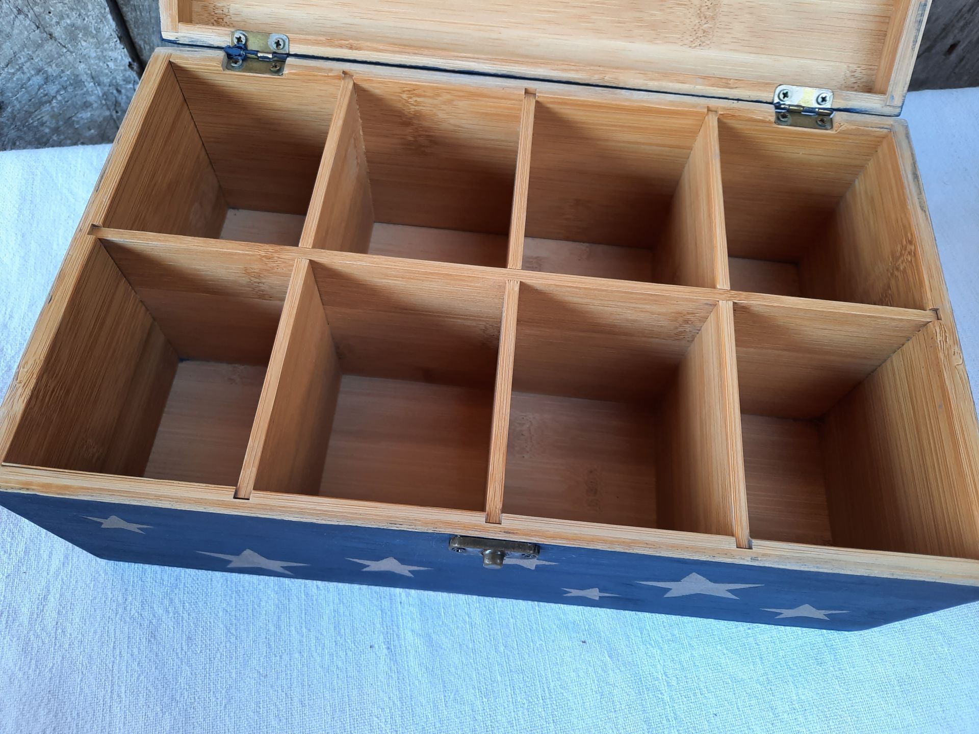 Painted Blue Box With Stars for Sale - Home Accessories - Trunk Vintage ...