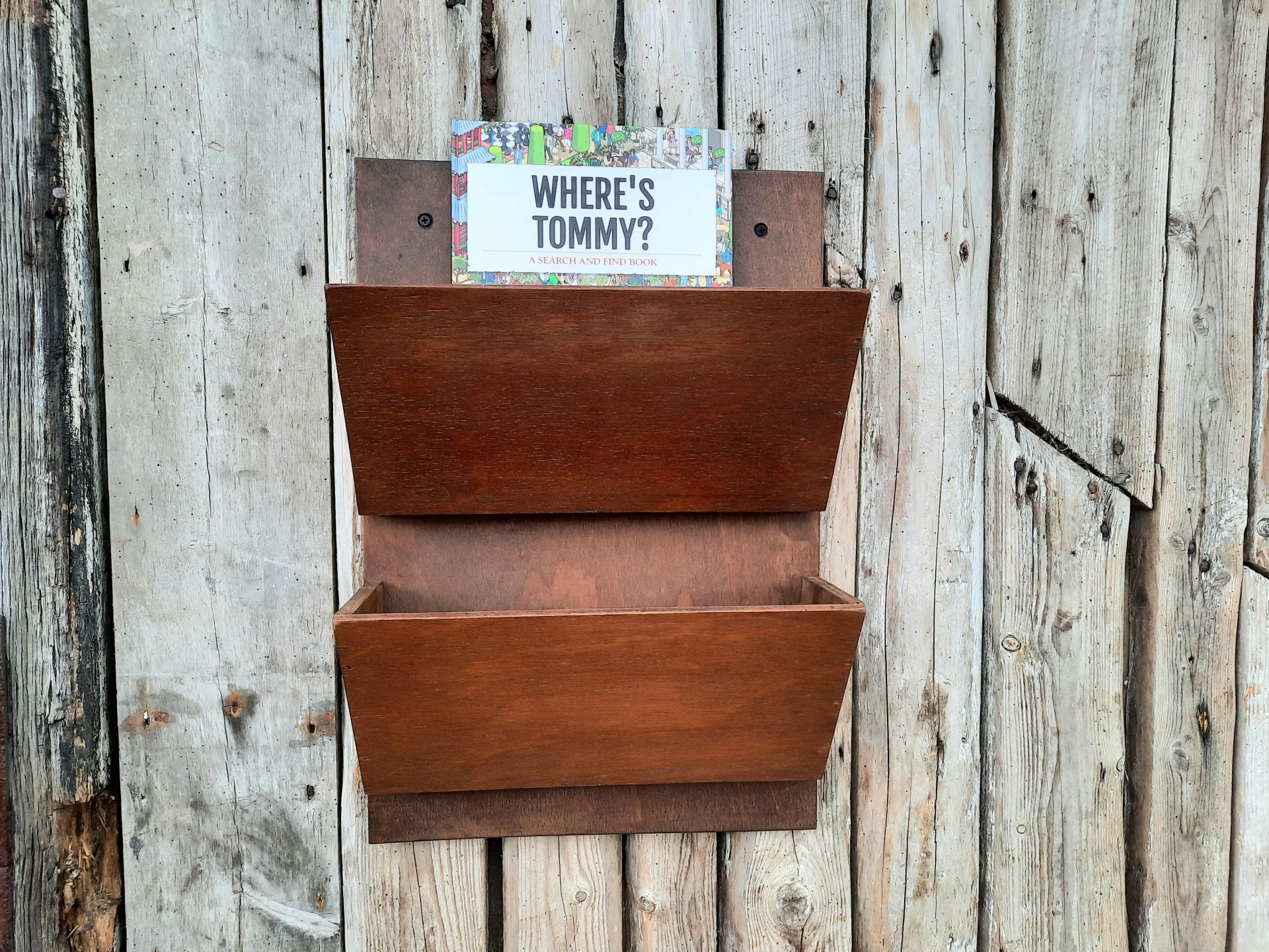 Small Wall Mounted Rack for Sale - Home Accessories - Trunk Vintage ...