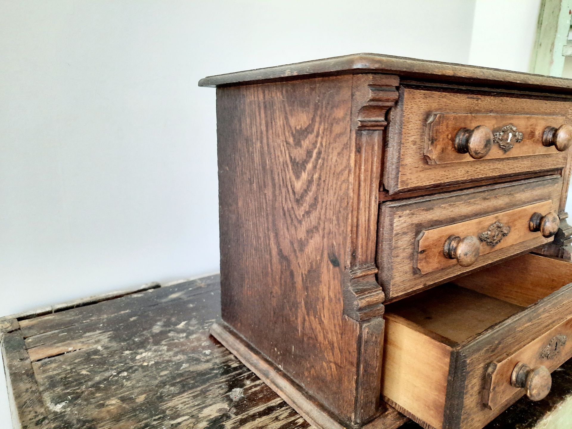 Wooden Drawers for Sale - Chests Of Drawers - Trunk Vintage Furniture