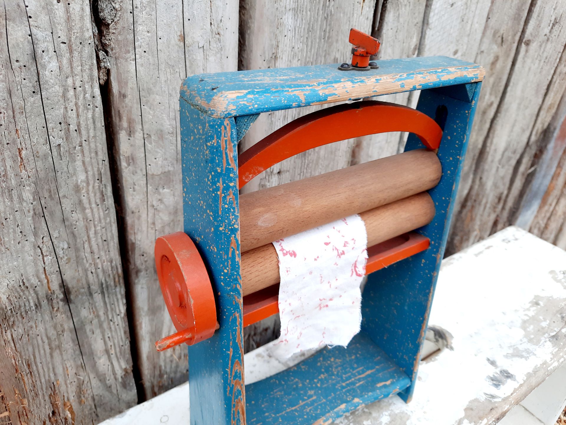 Vintage French Wooden Mangle for Sale - Home Accessories - Trunk ...