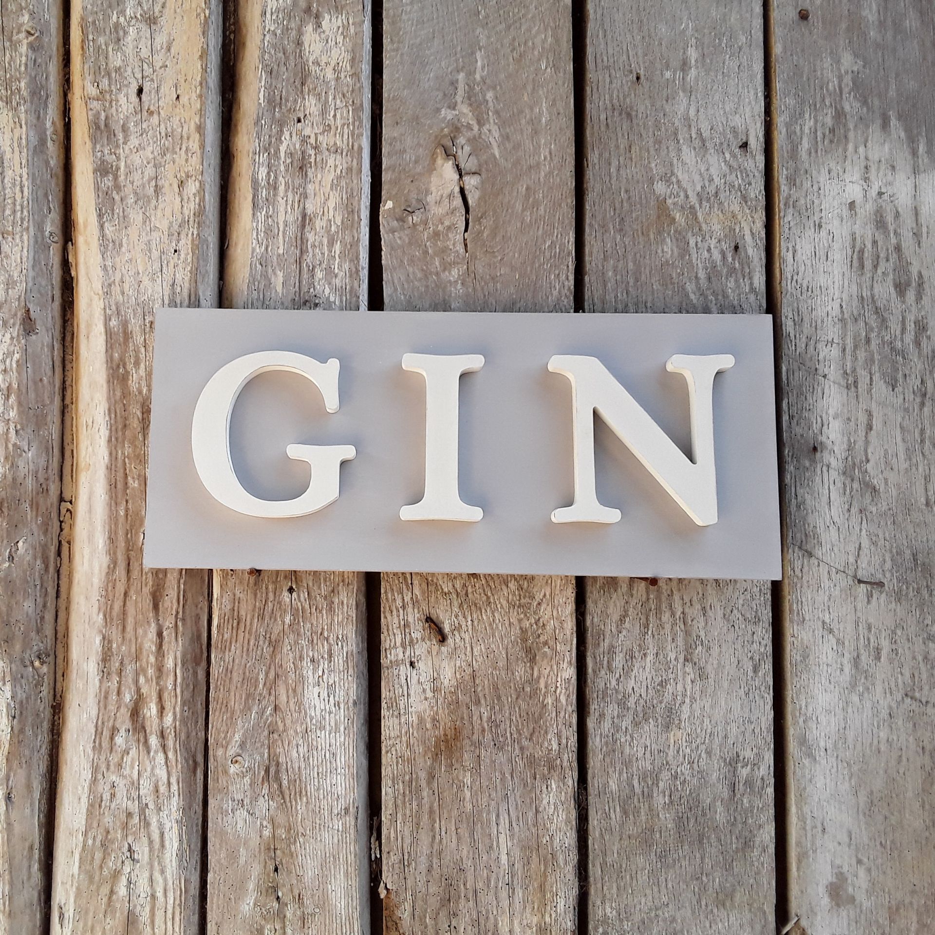 Painted Wooden GIN Sign for Sale - Hand-Painted Wooden Signs - Trunk ...